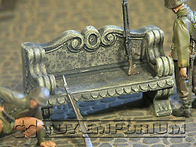 "BRAND NEW" 1:32 Custom Painted Deluxe Stone Bench Diorama Exclusive P ...