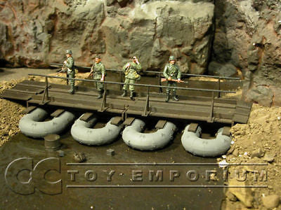 "BRAND NEW" Dragon 1:35 WWII Custom Built & Hand Painted WWII Pontoon ...